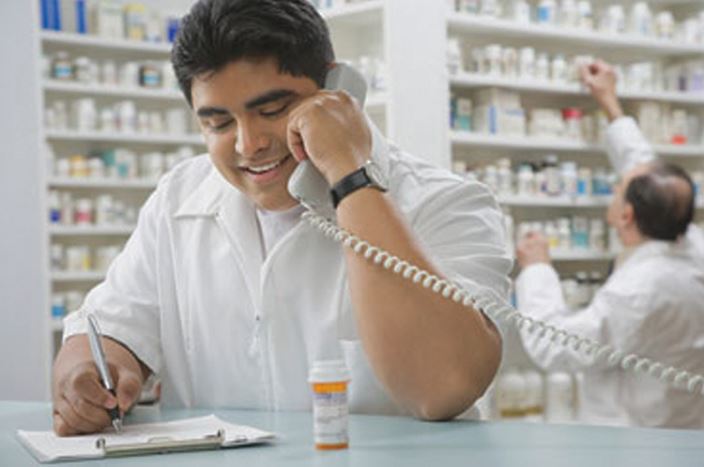 Phone Conversation Pharmacist